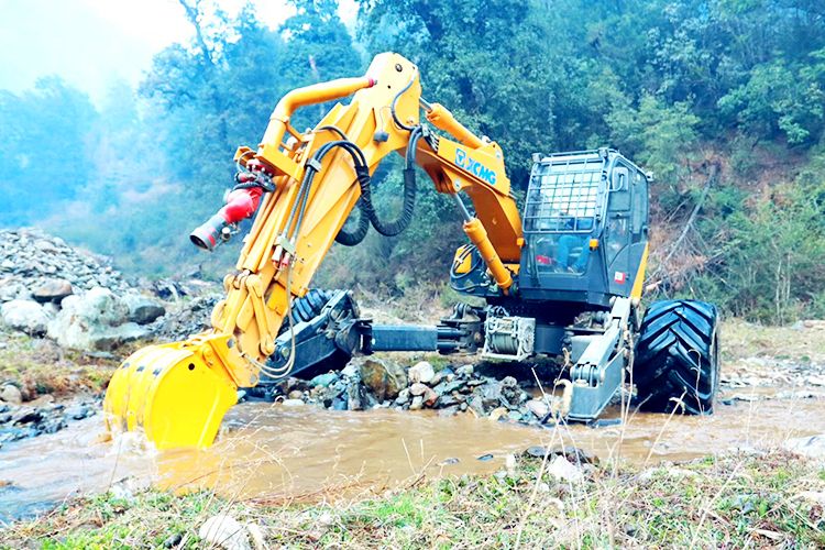 XCMG official manufacturer new mutifuctional walking excavator wheel excavator ET120 for sale